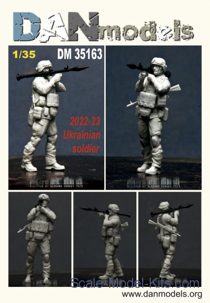 DAN Models - Ukrainian soldier with a grenade launcher (War in Ukraine ...